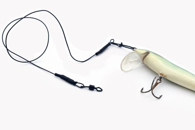 How Do You Determine The Best Leader Weight For Surf Fishing ...